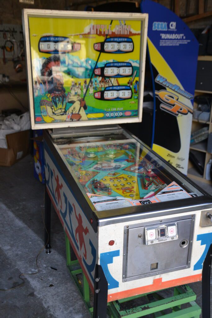 FLIPPER LITTLE CHIEF - Happy Tronic